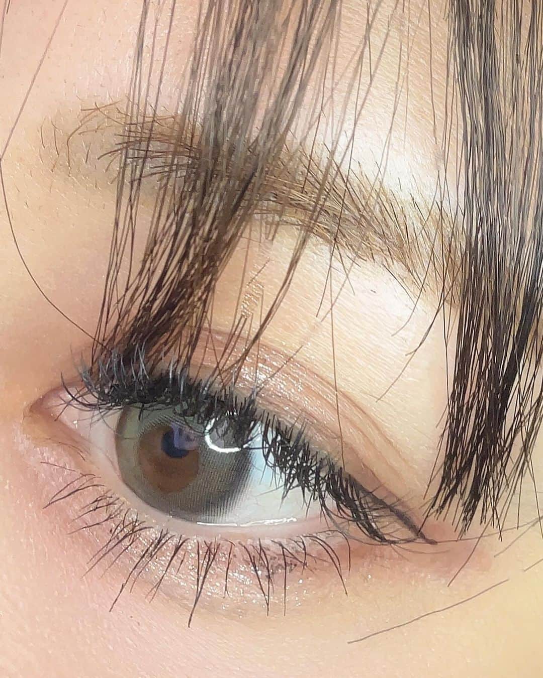 Yumikaさんのインスタグラム写真 Yumikainstagram 「カラコンて不思議でメイクとかファッション・髪型が変わるにつれて