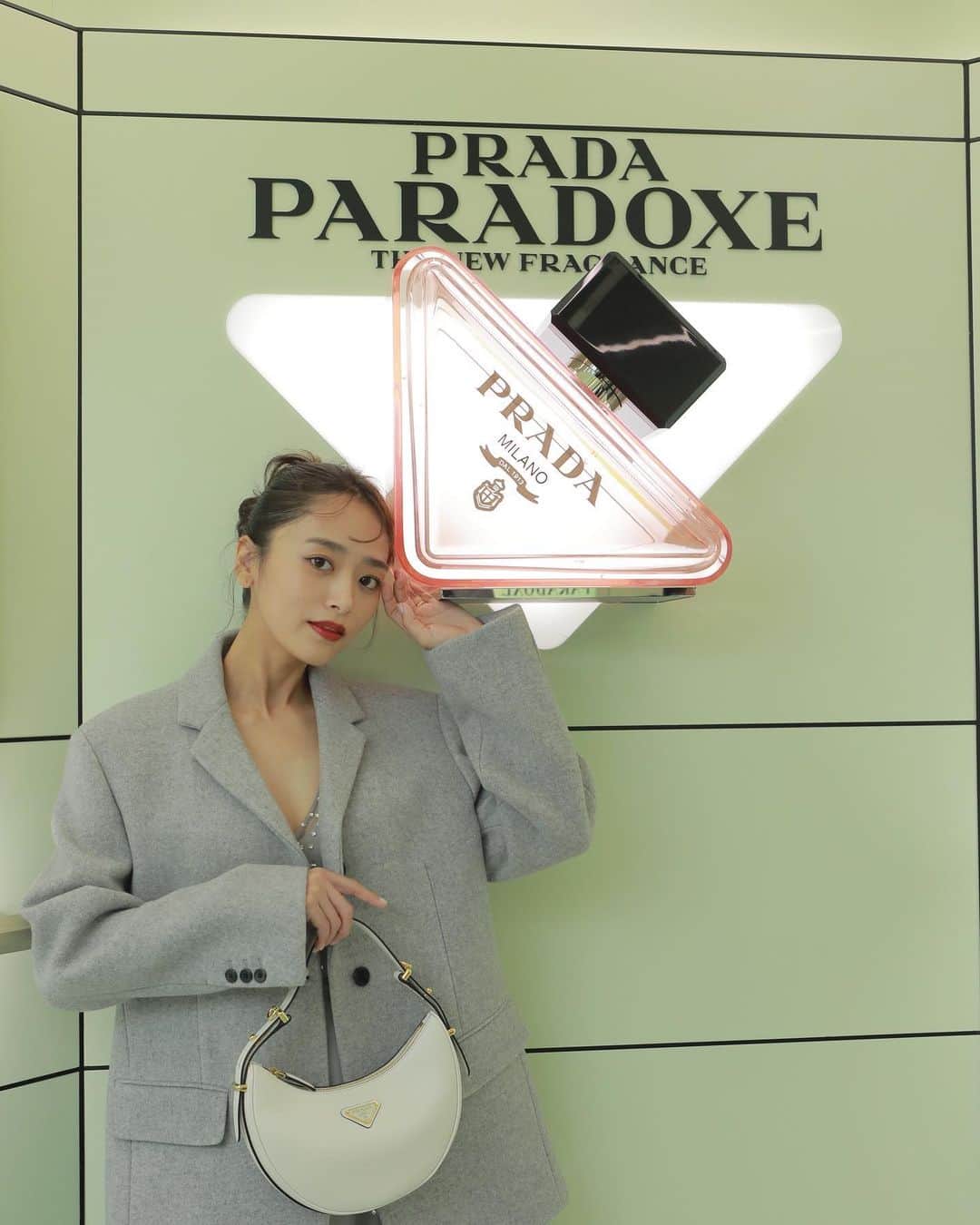 近藤千尋さんのインスタグラム写真 - (近藤千尋Instagram)「明日からオープンする PRADA BEAUTY TOKYO(表参道) に お邪魔して来ました📷 ️ PRADA ...