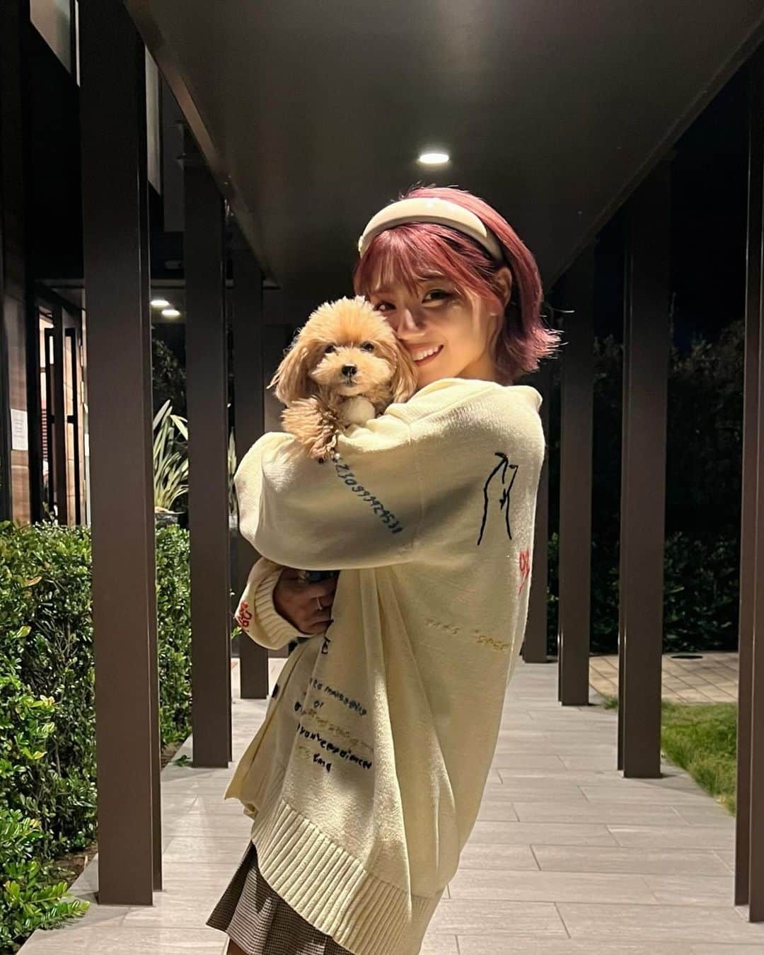 大川成美さんのインスタグラム写真 - (大川成美Instagram)「だいすき🐶長生きしてね🩷 ． ．」10月30日 19時46分 ...