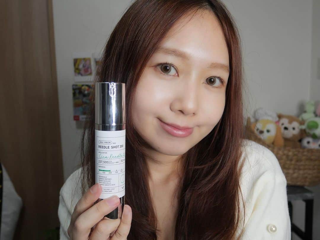 泉侑里さんのインスタグラム写真 - (泉侑里Instagram)「メガ割でも即売り切れ！？ お家で簡単に肌悩みを改善させる 塗るレーザー美容液 ________________ 【PR】VT ...