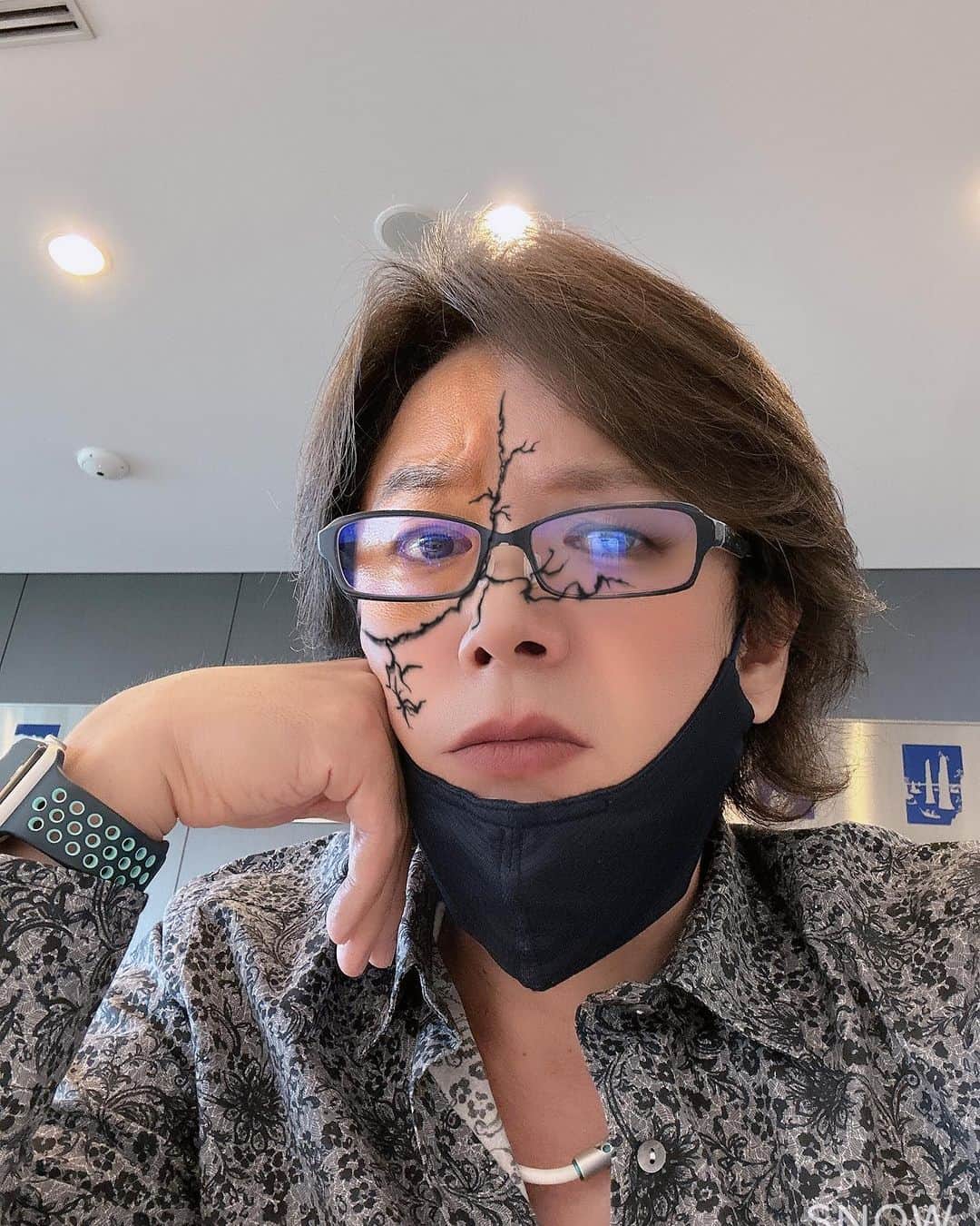 佐藤弘道さんのインスタグラム写真 佐藤弘道instagram 「はぁ〜 ハロウィン 終わっちゃったなぁ〜 ˃̶͈̀ロ˂̶͈́ ੭