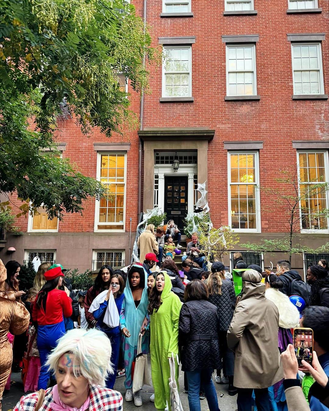 Ilana Wilesさんのインスタグラム写真 - (Ilana WilesInstagram)「Mike and I weren’t the only ones who based our ...