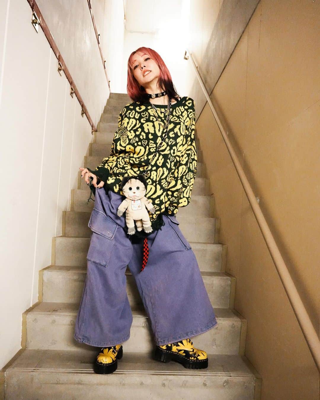 LiSAさんのインスタグラム写真 - (LiSAInstagram)「ROY -reflect overjoy- FW23の発売が開始しました☻ 急に始めた ...