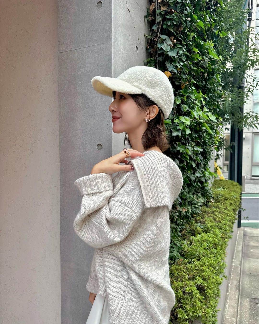 水野佐彩さんのインスタグラム写真 - (水野佐彩Instagram)「・ 先日ライブで着ていて 褒められたニットは @classicalelf_official のでした🤍 肌触りもふわふわで ...