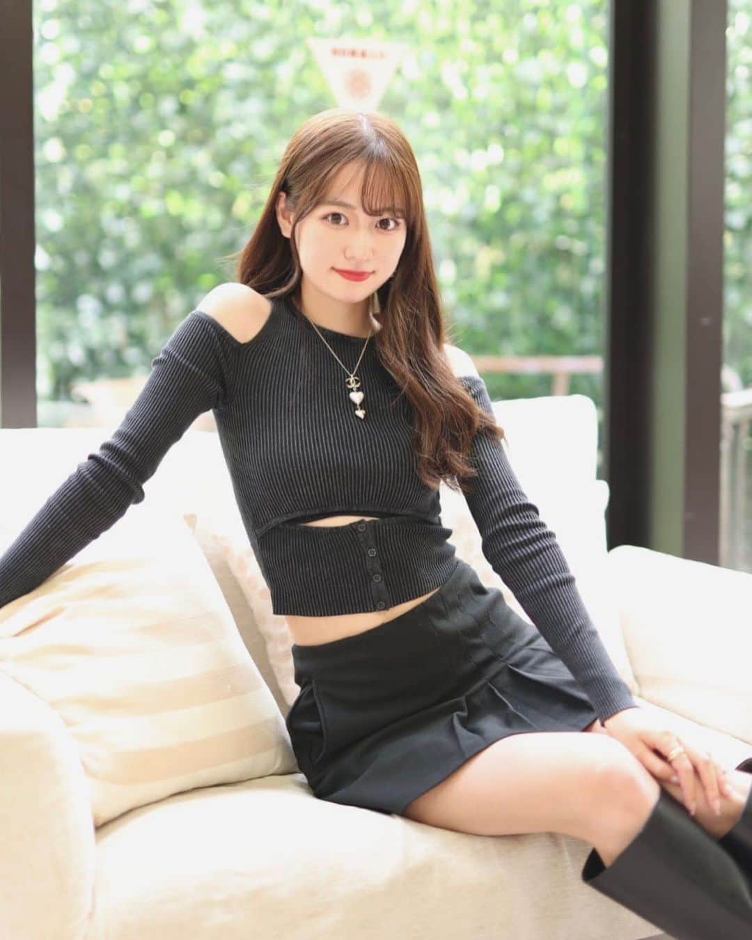 りなぴよさんのインスタグラム写真 - (りなぴよInstagram)「🎼 あと2ヶ月で今年も終わりだぁ🥺 楽しみたくさん作ろーっと🖤🖤🖤 ・」11月3日 17時50分 - piyo_na_ri_