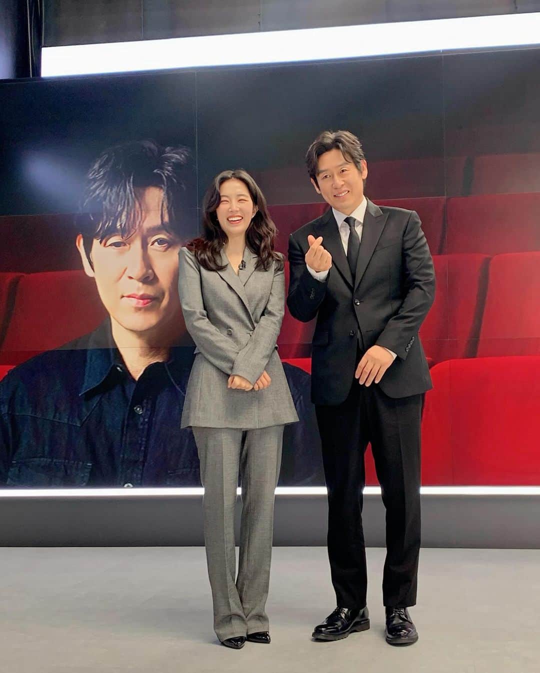 C-JeS エンタテイメントさんのインスタグラム写真 - (C-JeS エンタテイメントInstagram)「JTBC ‘뉴스룸’에 설경구 출격📣 수사반장 황준철로 올 가을 뜨거운 ...