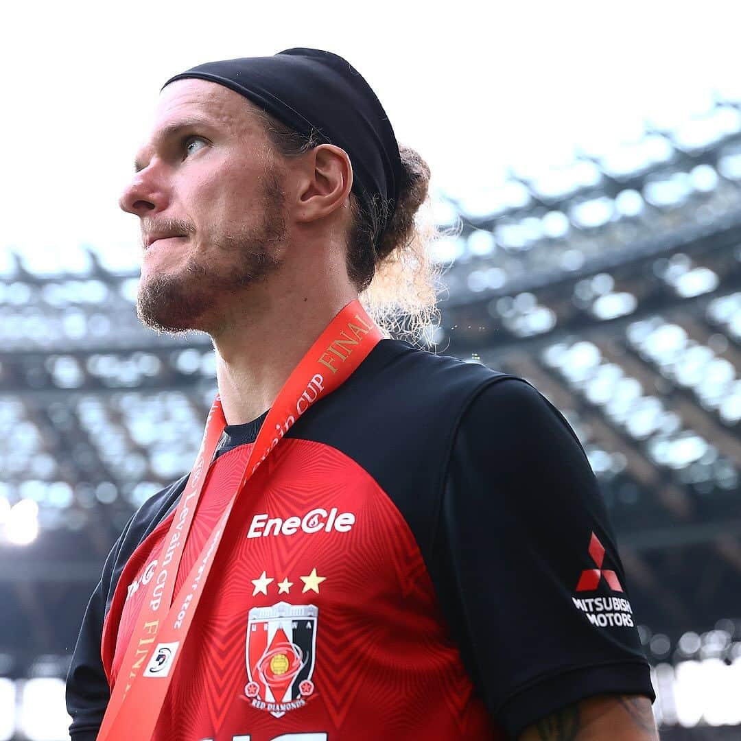 浦和レッドダイヤモンズさんのインスタグラム写真 - (浦和レッドダイヤモンズInstagram)「2023JリーグYBCルヴァンカップ 決勝 vs アビスパ福岡 Photo Y ...