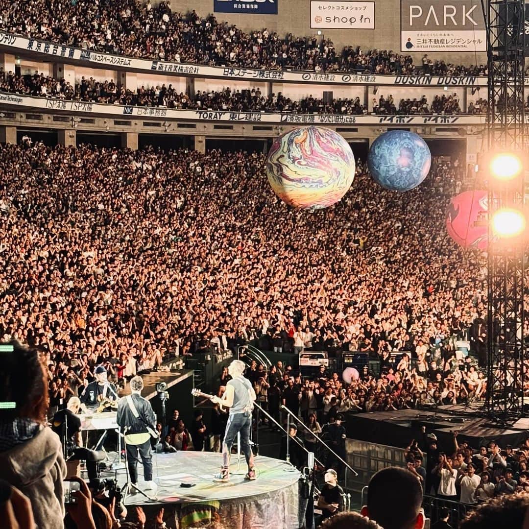 片山正通さんのインスタグラム写真 - (片山正通Instagram)「COLDPLAY 来日公演 “ MUSIC OF THE SPHERES ...