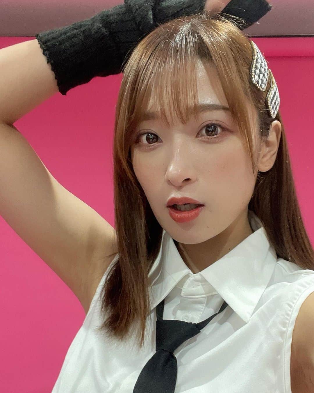 二瓶有加さんのインスタグラム写真 二瓶有加instagram 「 生誕グッズのオフショット📸 憧れのtwiceになりたくて、 完全