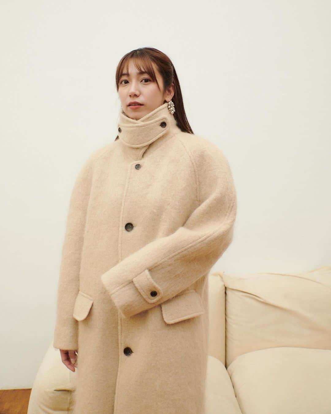 佐藤あいりさんのインスタグラム写真 - (佐藤あいりInstagram)「🧥 普段から愛用している @randeboo_official 🤍 展示会で試着したコートが可愛すぎたので 着画を ...