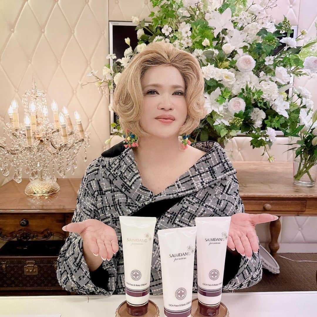 IKKO【公式】さんのインスタグラム写真 - (IKKO【公式】Instagram)「 ️QVC生放送のお知らせ ️ 今週土曜日 11／11（土） 朝7時〜 午後12時〜 午後21時〜 3時間 ...