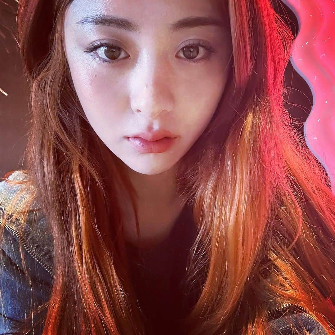 ホ・ユンジンさんのインスタグラム写真 ホ・ユンジンinstagram 「life」11月8日 18時41分 Jenaissante