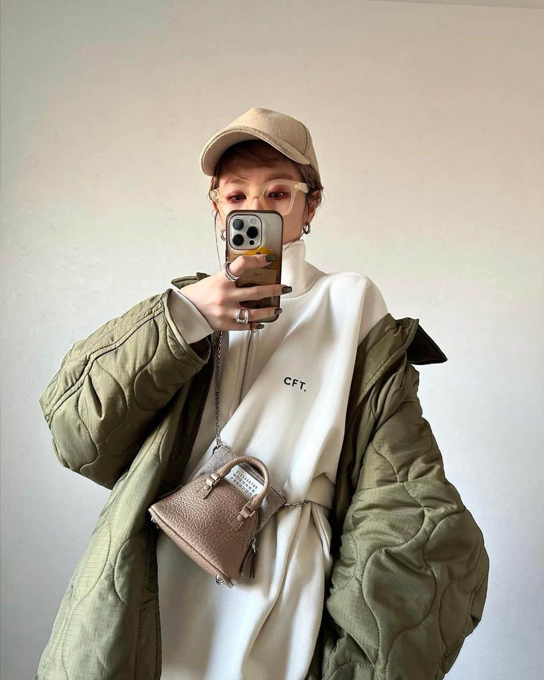 CONFIDENCE akinaさんのインスタグラム写真 - (CONFIDENCE akinaInstagram)「\ハーフzip ...