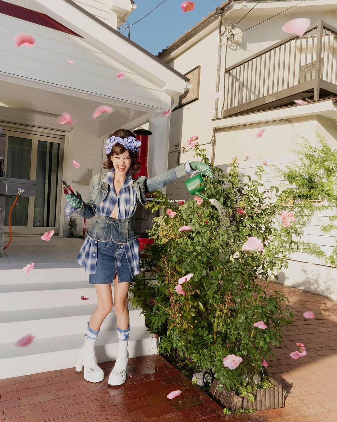 Shun Watanabeさんのインスタグラム写真 - (Shun WatanabeInstagram)「MAY ALL YOUR DAYS BE HAPPY ...