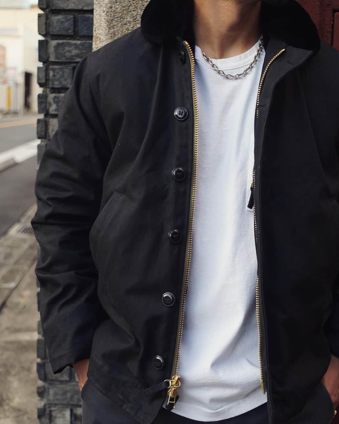 ウェスコさんのインスタグラム写真 - (ウェスコInstagram)「【Dehen】 〜N-1 Deck Jacket / Dehenが造るN-1デッキジャケットについて〜 1920年に創業し ...