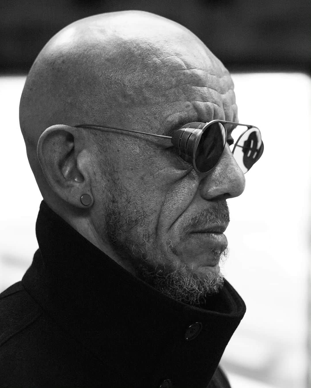 リガーズさんのインスタグラム写真 - (リガーズInstagram)「Countdown #8 'Warm RIGARDS' Charity Auction for 'One More ...