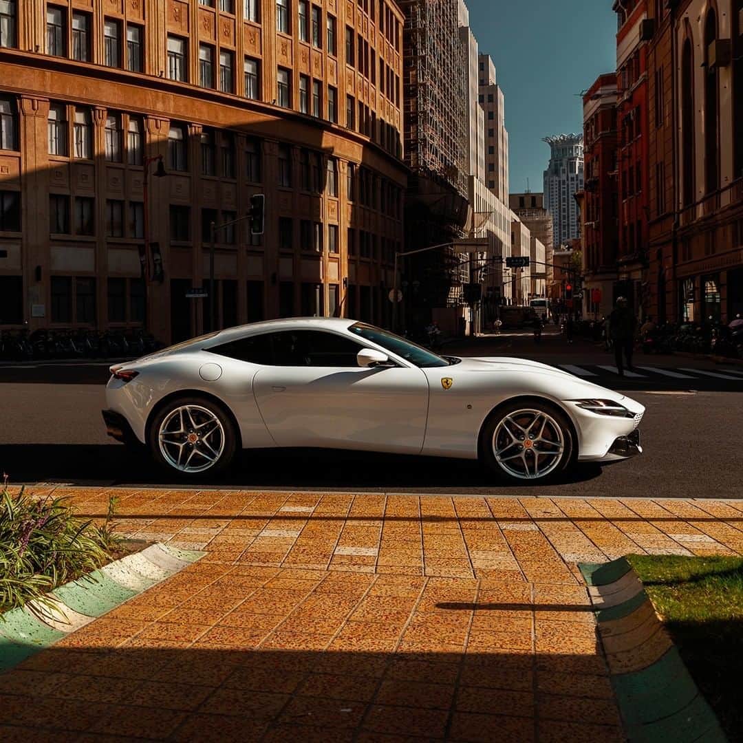 Ferrari APACさんのインスタグラム写真 - (Ferrari APACInstagram)「The #FerrariRoma — an exquisite union of ...