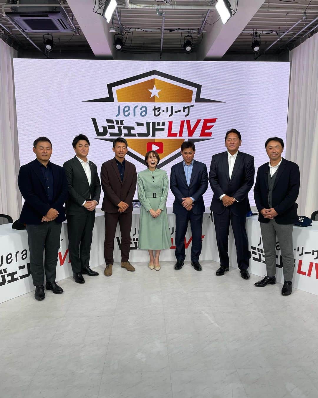 宮本慎也さんのインスタグラム写真 - (宮本慎也Instagram)「2023 JERAせ・リーグ年間大賞は DeNA東克樹投手に輝きました。 おめでとうございます」11月13日 20時20分 ...