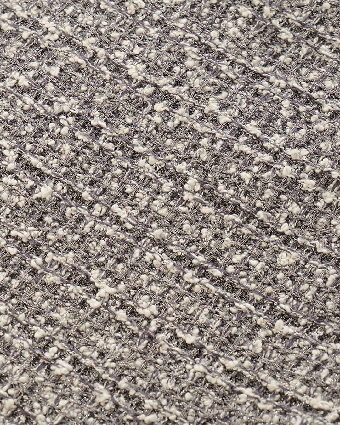 Chestyさんのインスタグラム写真 - (ChestyInstagram)「[ New Item ] ラメ糸をMIXしたファンシーヤーンで織りなす編み地が魅力的なニットジャケット ...