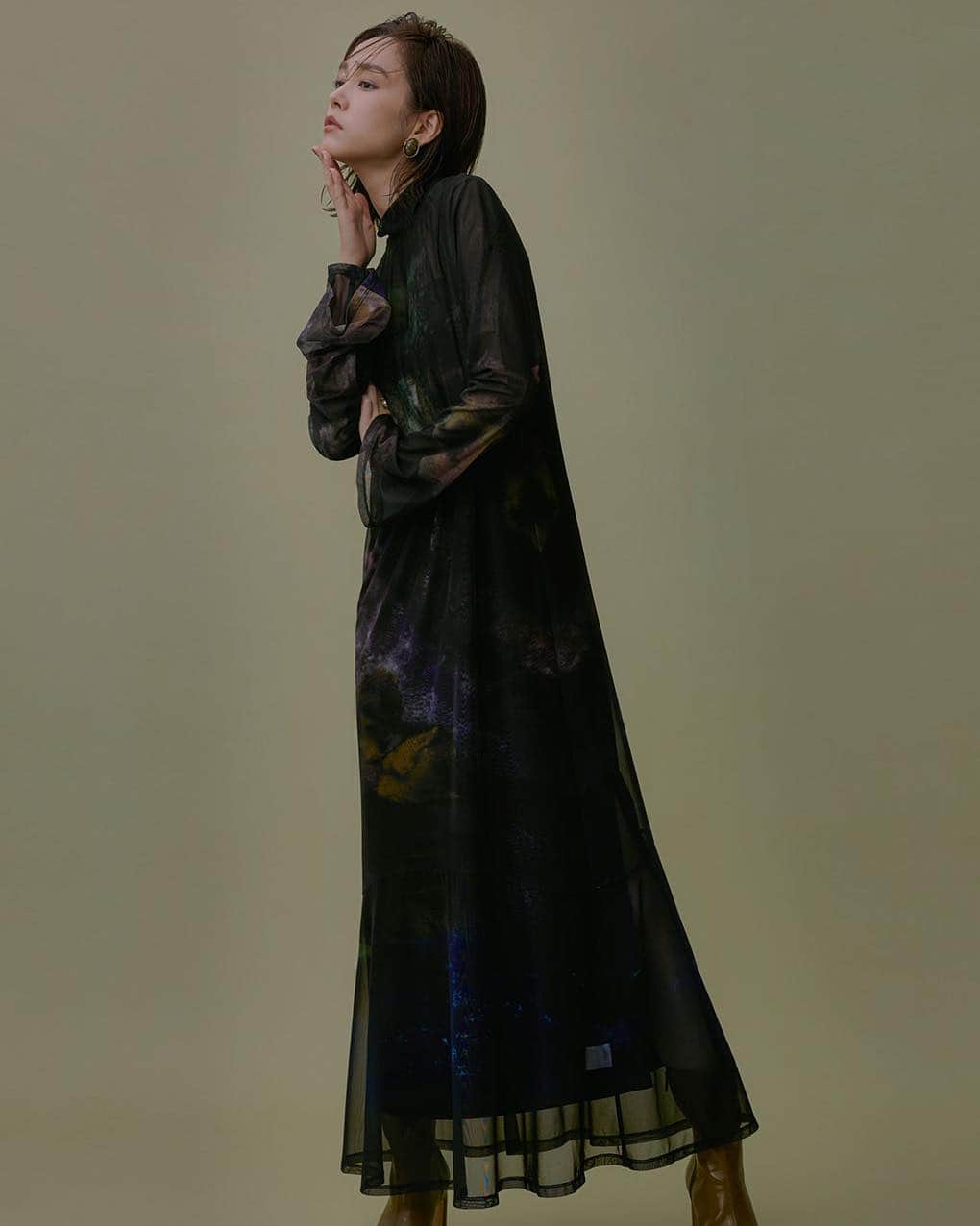 Ameri vintageさんのインスタグラム写真 - (Ameri vintageInstagram)「MIREI KIRITANI× AMERI NUANCE ART LAYERED ...