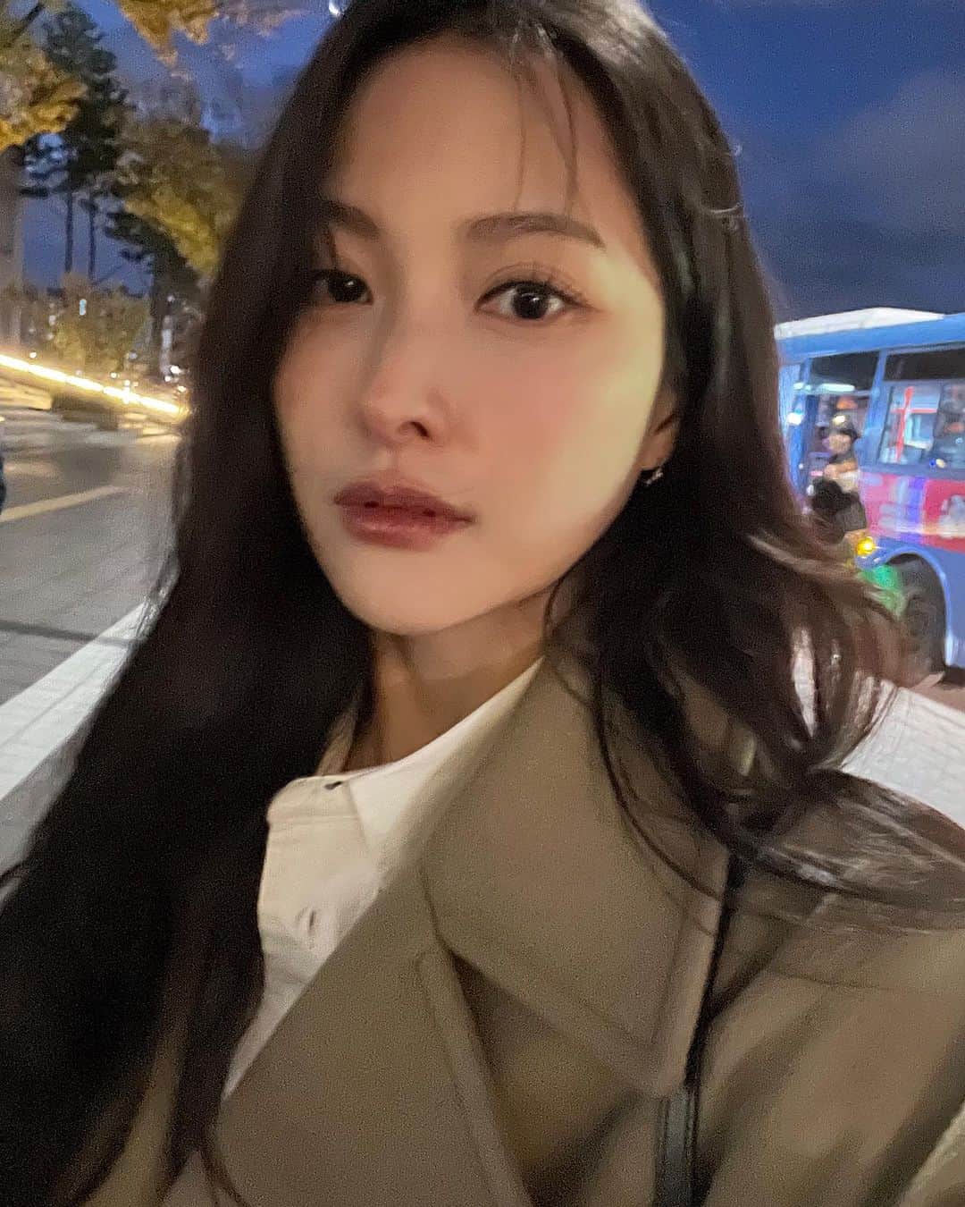 パク・ギュリさんのインスタグラム写真 パク・ギュリinstagram 「만추 11월은 좀 다른 느낌」11月18日 13時19分