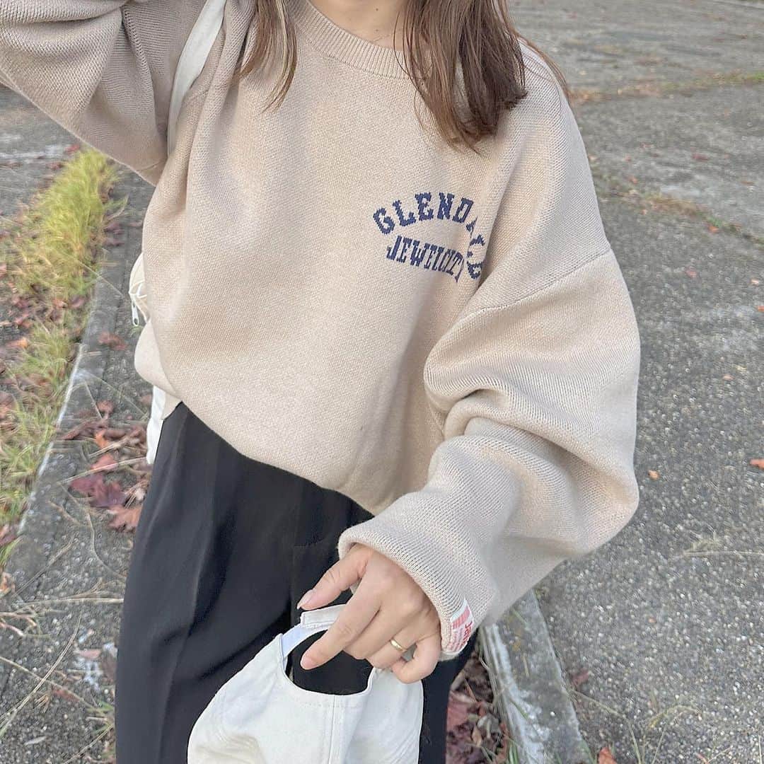 chocoさんのインスタグラム写真 - (chocoInstagram)「** ㅤㅤㅤㅤㅤㅤㅤㅤㅤㅤㅤㅤㅤ ストーリーに載せてたくさん質問きたニットは @classicalelf ...